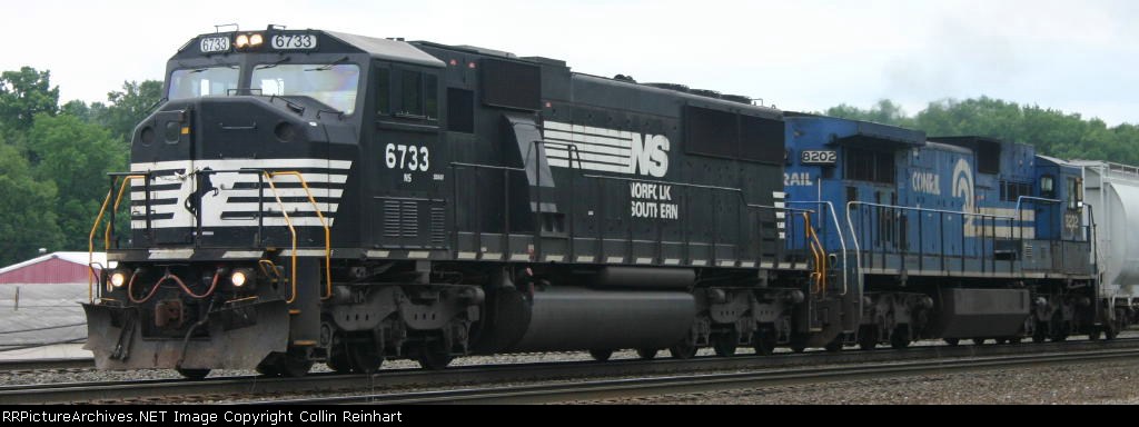 NS 6733